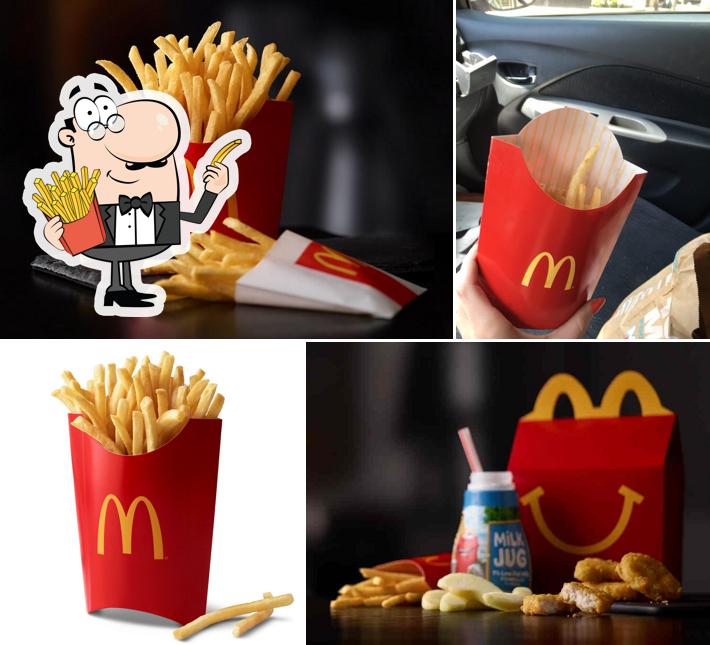 McDonald's, 1520 W Kennedy Blvd in Tampa - Restaurant menu and reviews