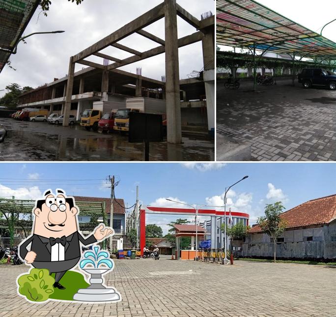 PT RITA RITELINDO - Head Office, Purwokerto - Restaurant reviews