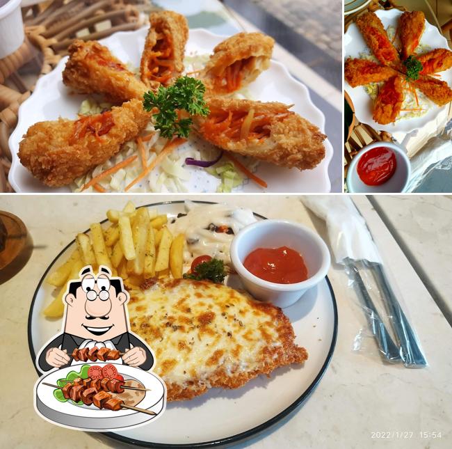 Awal Bermula Cafe & Eatery, Cihuni - Restaurant reviews