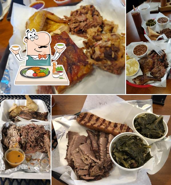 Smokin' Pig BBQ, 3834 US-301 in Riverview - Restaurant menu and reviews