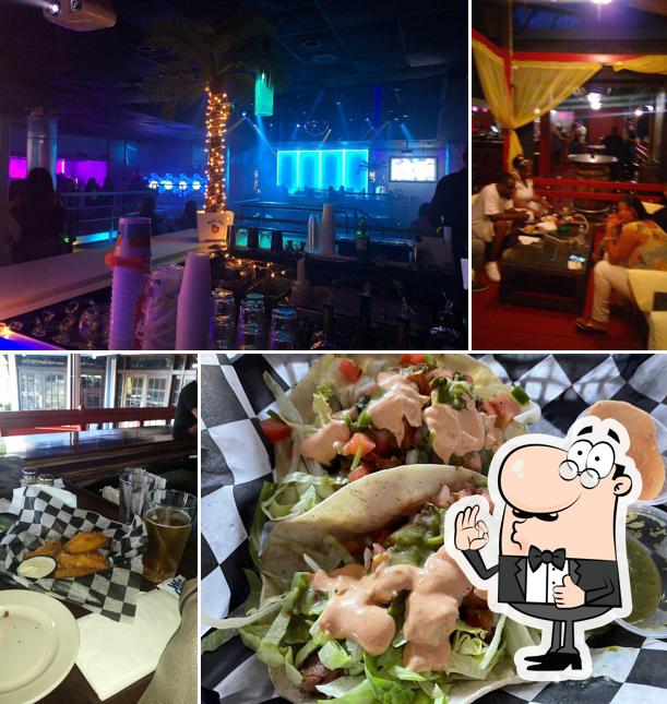 Vera Bar & Grill in Cherry Hill - Restaurant menu and reviews