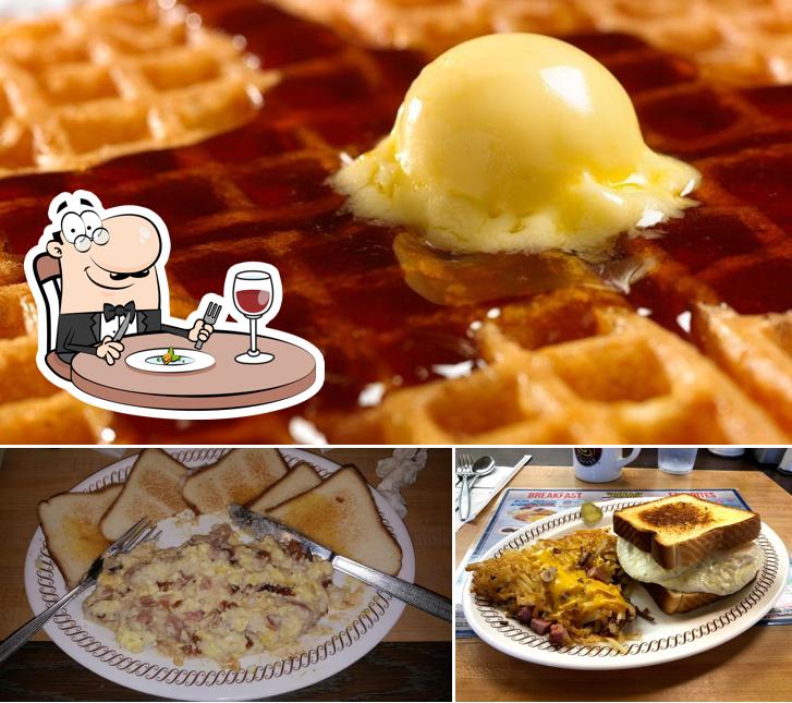 Waffle House, 2800 W Mercury Blvd in Hampton - Restaurant menu and reviews