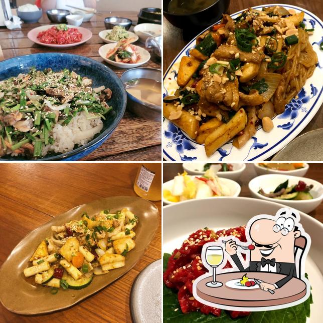 Manok Park in Underwood - Restaurant menu and reviews