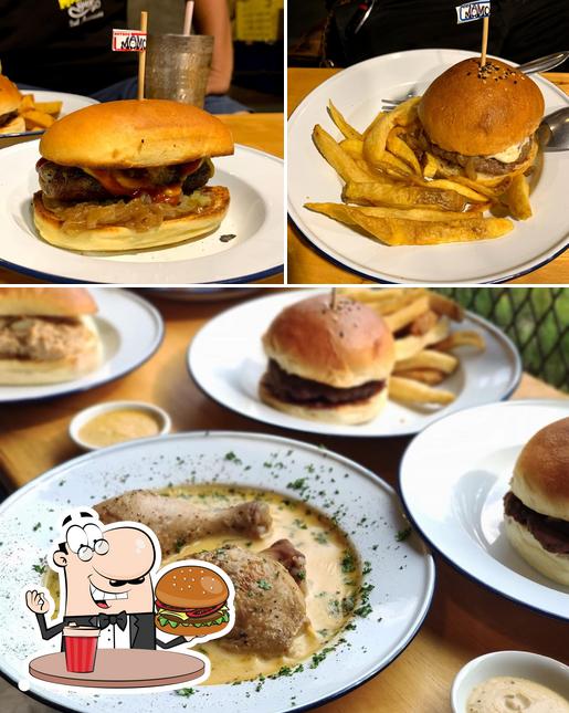MOMO ร้านอาหารเบลเยี่ยม cafe, Huai Kapi - Restaurant reviews