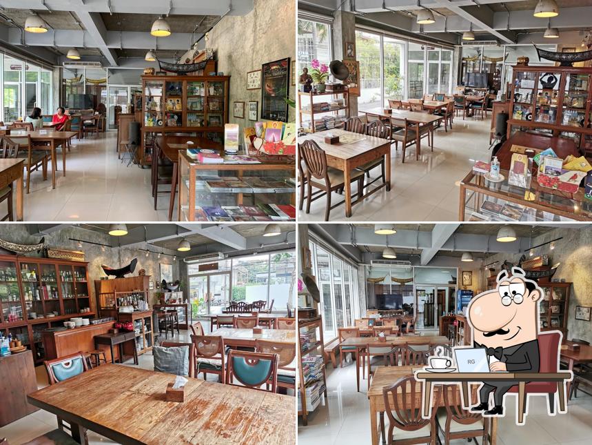 Khrua Banleng Samsen restaurant, Bangkok, 47 Set Siri Rd - Restaurant ...