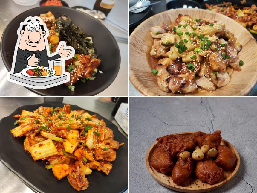 HOLDAK KOREAN BBQ CHICKEN 홀닭, Bangkok - Restaurant menu, prices and reviews