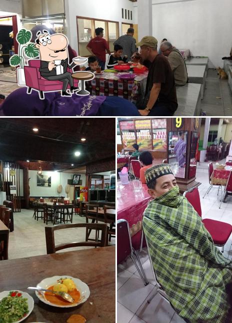 Terang Bulan Restaurant, Indonesia - Opiniones del restaurante