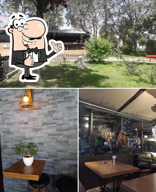 Treehouse Cafe Περιστέρι, Peristeri - Restaurant reviews