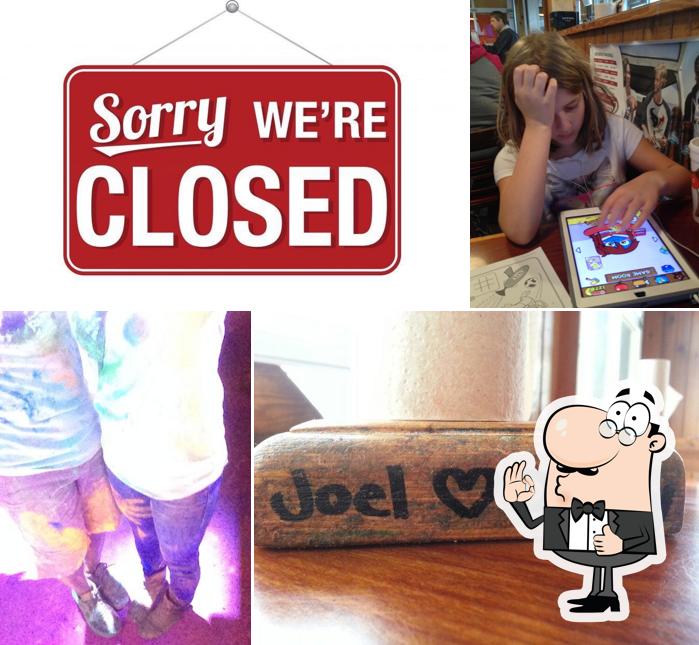 Hooters, 15412 I-35 N in Selma - Restaurant menu and reviews