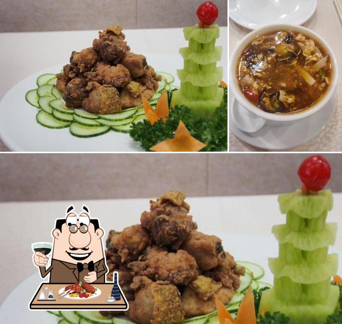 New Loon Fung Restaurant, 1/F-4/F, 42-43 Gerrard St in London ...