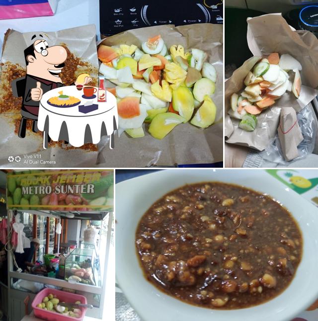 Best restaurants in Metro Sunter Plaza Mall - Restaurant Guru