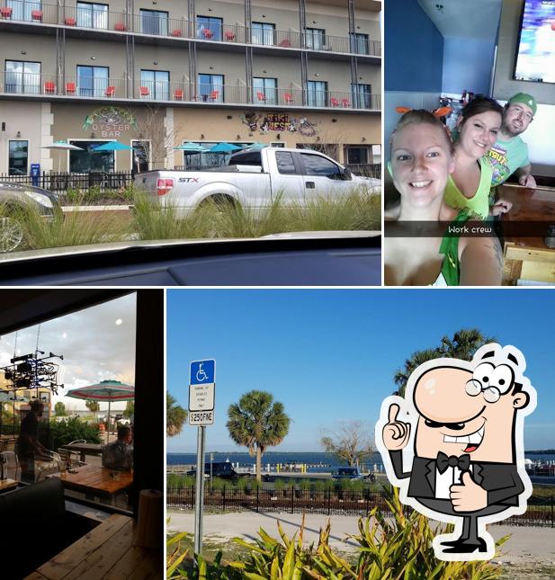 Tiki West Raw Bar and Grill in Tavares - Restaurant menu and reviews