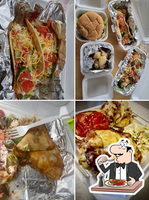Lola's Lunchbox in Phillips - Restaurant reviews
