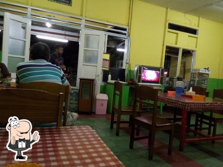 Rumah Makan Hj. Isna restaurant, Balikpapan - Restaurant reviews