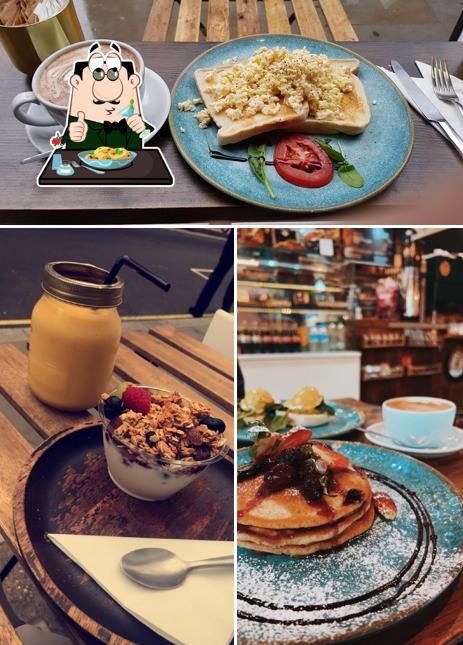 Toi & Moi Cafe, London - Restaurant menu, prices and reviews