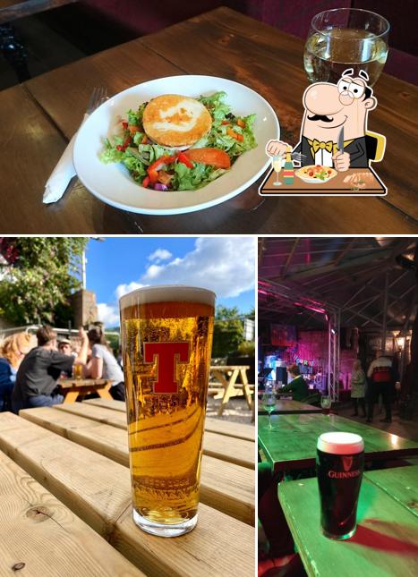 Clutha & Victoria Bar in Glasgow - Restaurant reviews