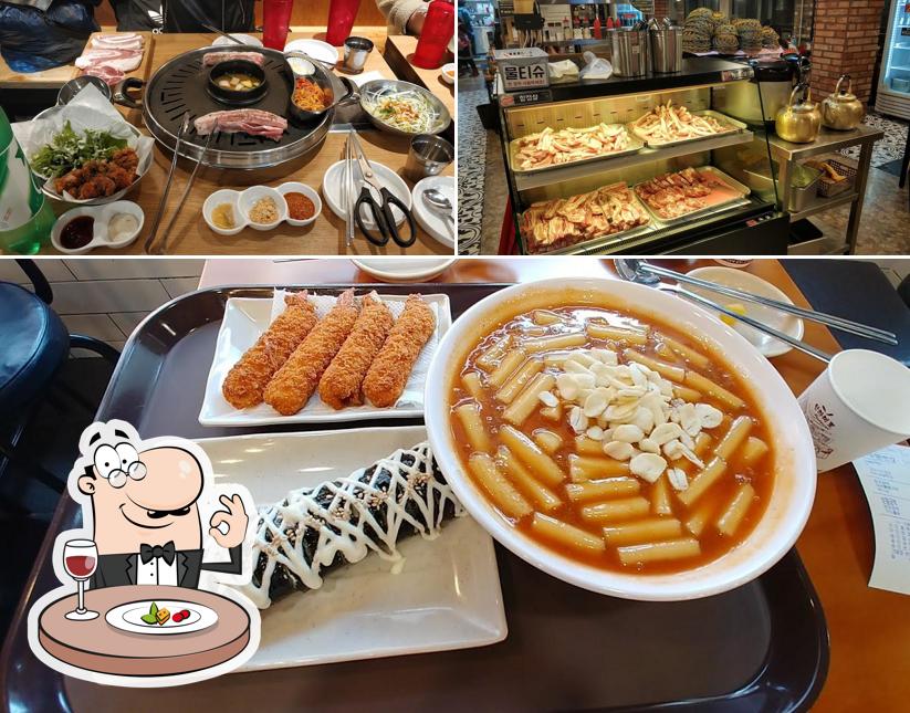 Hong Ma Tteok, Seoul - Restaurant menu, prices and reviews