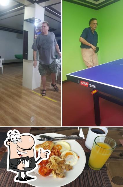 Angeles City Expat Life, Angeles - Restaurant menu, prices and reviews