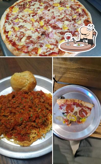 Uncle Scott's Pizza in Hendersonville - Restaurant menu and reviews