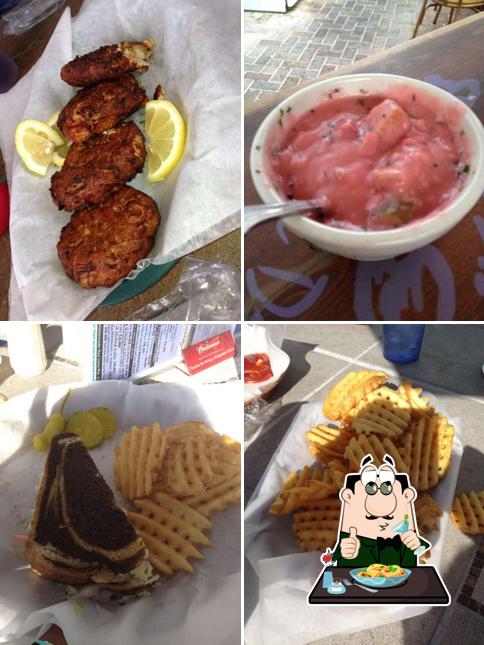 Dockside Dave's, Madeira Beach - Restaurant menu, prices and reviews