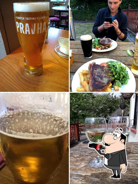 Top 5 pubs & bars in Stockbridge, England, february 2026 - Restaurant Guru