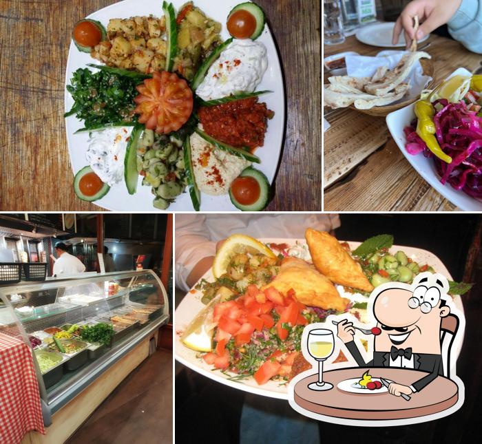 Lara Restaurant, Park Corner, 3-4 Bedford, Turnham Green Terrace in ...