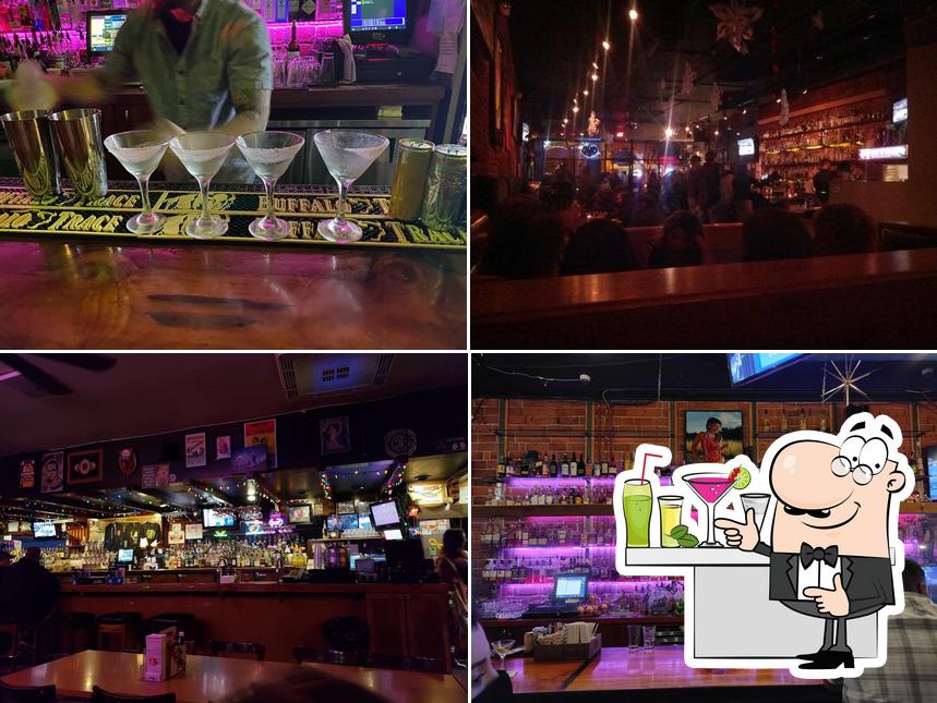 Astro Lounge in Bend - Restaurant menu and reviews