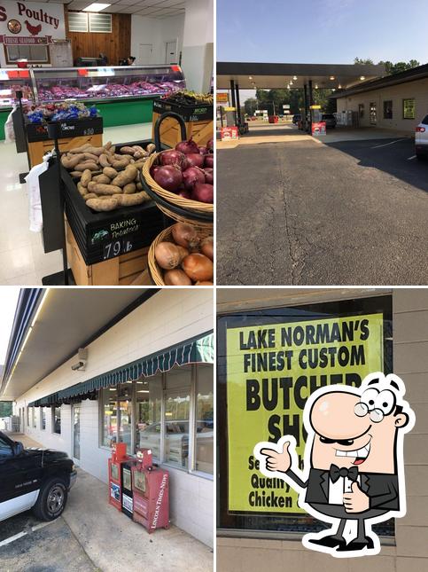 Triangle Food Mart in Denver - Restaurant menu and reviews