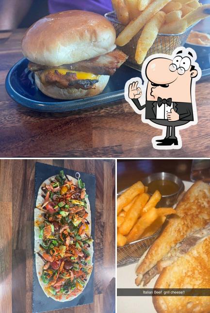 The Grove Tavern, DeKalb - Menú del restaurante, precios y reseñas