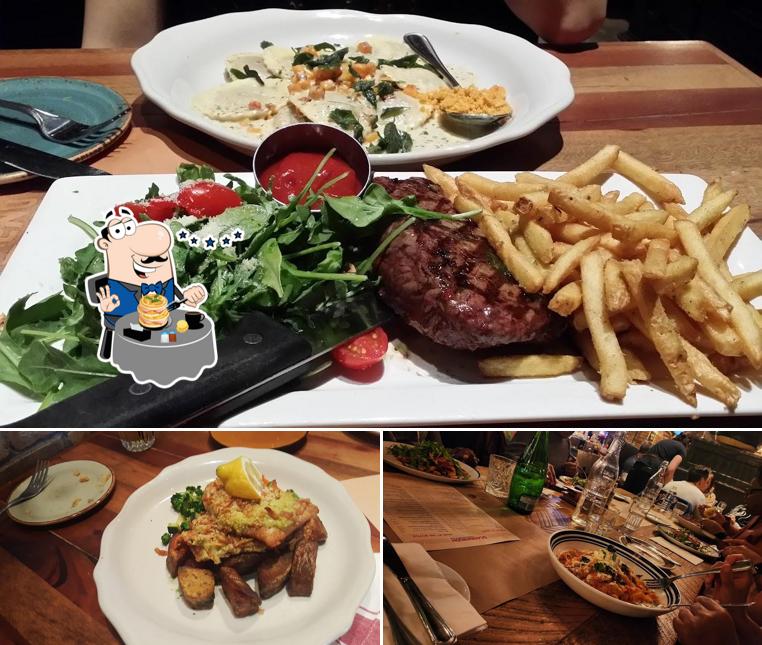 Scaddabush Italian Kitchen & Bar Square One, 209 Rathburn Rd W in ...