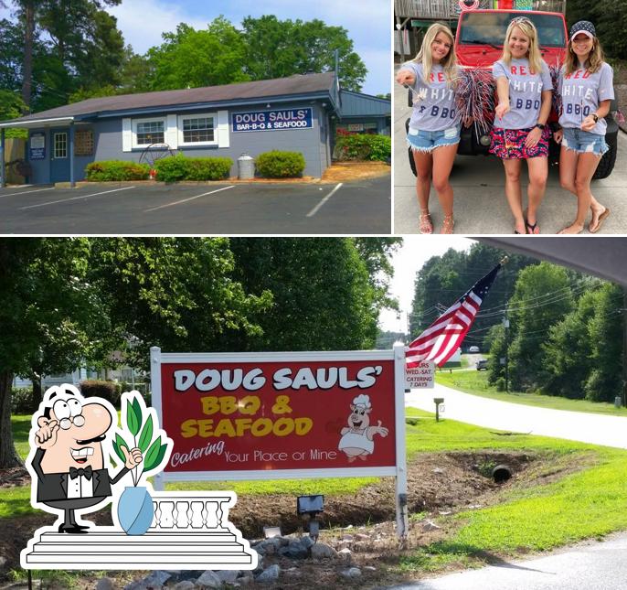 Doug Sauls BBQ and Seafood, Nashville - Restaurant menu, prices and reviews
