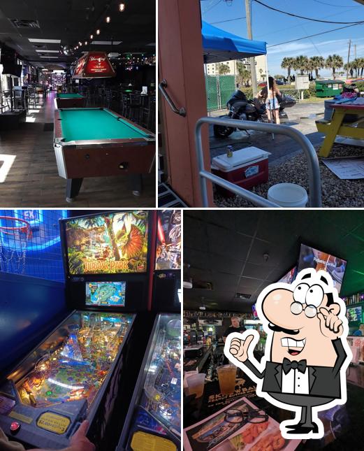 Seadrift sports bar & grill in Ormond Beach - Restaurant reviews