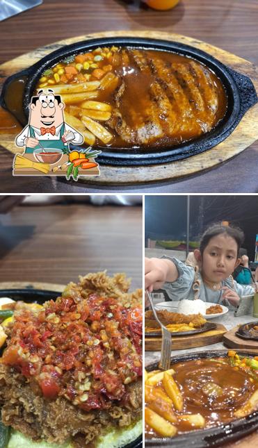 Get Steak And Fried Chicken Amir Hamzah restaurant, Medan - Restaurant ...