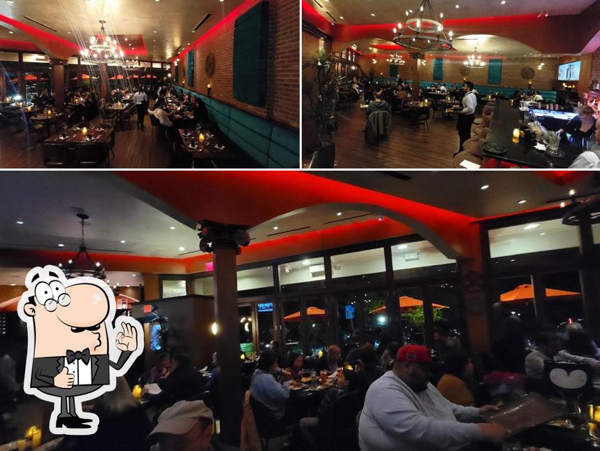 Divan Restaurant of McLean, McLean - Restaurant menu, prices and reviews
