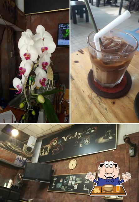 Cà Phê Vesly cafe, Ho Chi Minh City, 179/2 Nơ Trang Long - Restaurant ...