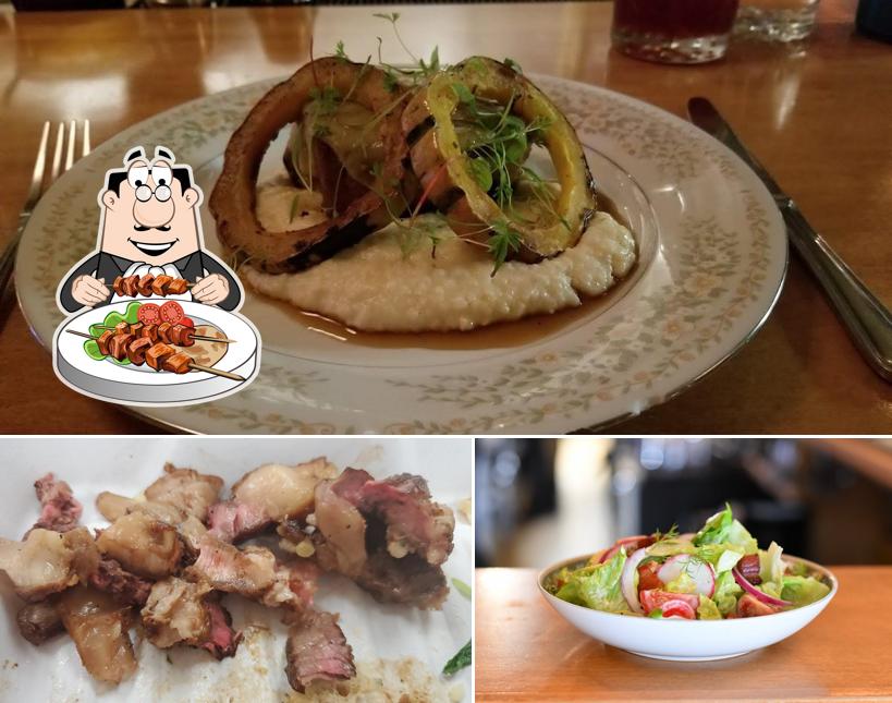 Town Council Kitchen & Bar, Neenah - Restaurant menu, prices and reviews
