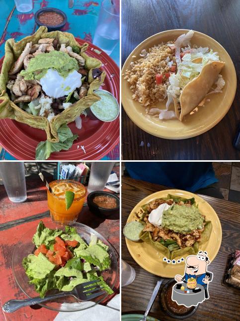 Tres Hermanas Davis, Davis - Restaurant menu, prices and reviews