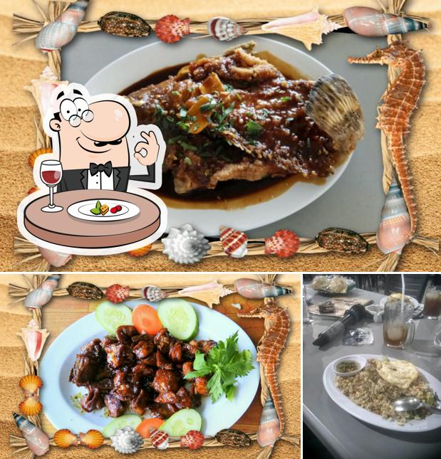 Family Seafood, East Tanjung Uban - Restaurant menu, prices and reviews