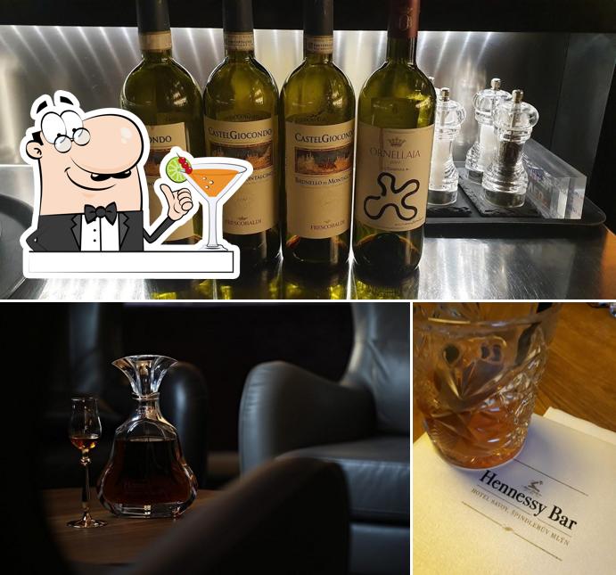 Hennessy Bar, Špindlerův Mlýn, Harrachova 23 - Restaurant reviews
