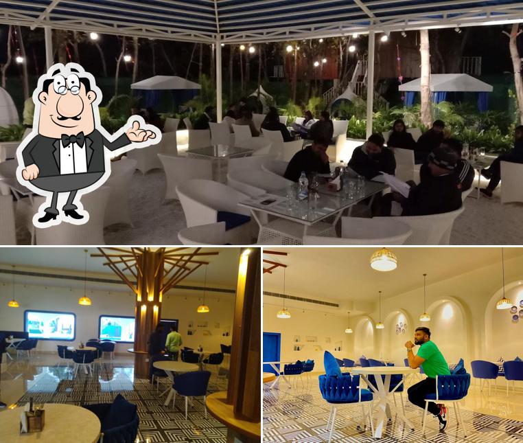 Yamas - Restaurant menu, prices and reviews