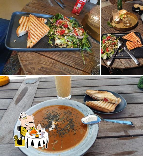 Larssons lada, butik cafe event, Sweden - Restaurant reviews