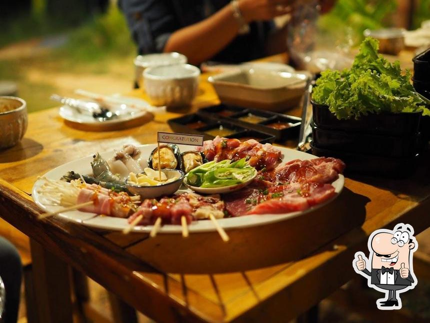 หลังบ้านbar&grill, Kham Riang