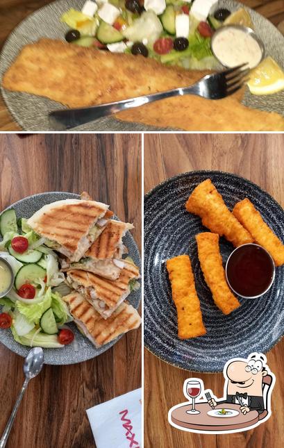 MAXI'S - MALL OF THE NORTH - Restaurant menu, prices and reviews