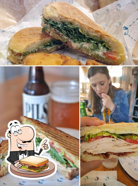 Blue Barn Corte Madera, Corte Madera - Restaurant menu, prices and reviews