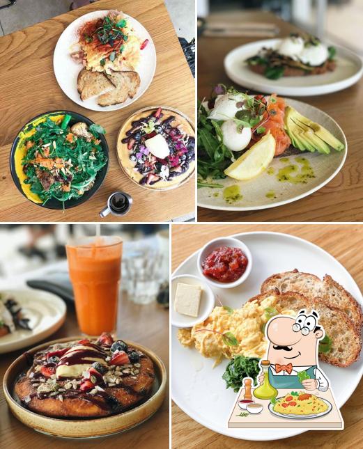 Little Collins in Freshwater - Restaurant menu and reviews
