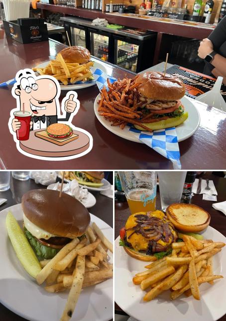 Bella Luna Bar & Grill in North Providence - Restaurant menu and reviews