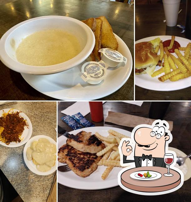 Waffle Hut, 5440 Cairo Rd in Paducah - American restaurant menu and reviews