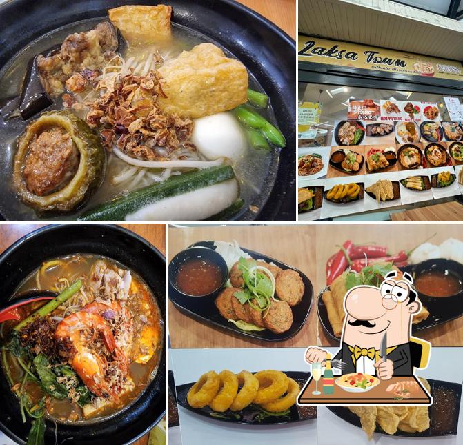 Laksa Town - Clayton, Clayton - Restaurant menu, prices and reviews