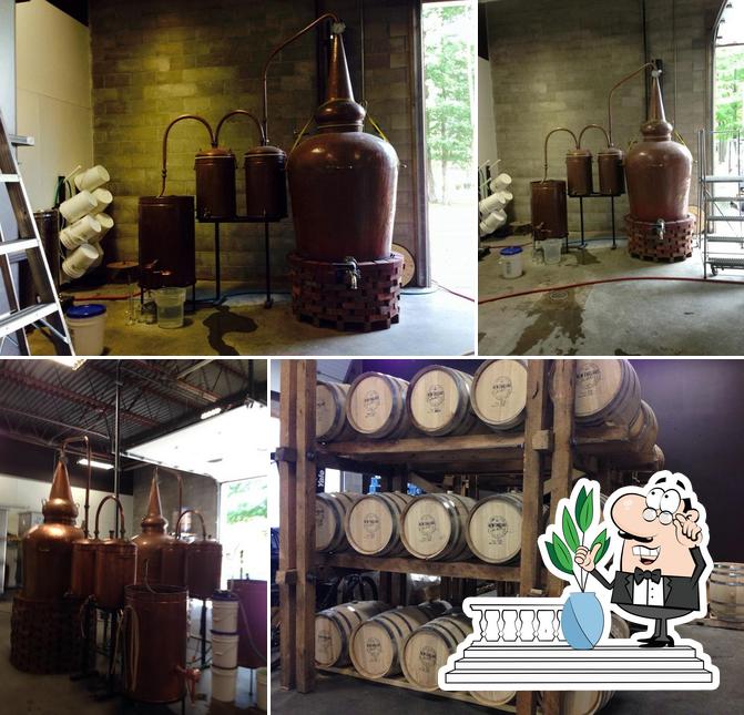 New England Distilling in Portland - Restaurant reviews