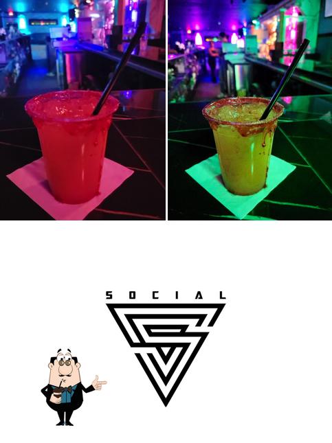 Social Pub Inc, Beach Park - Restaurant menu, prices and reviews